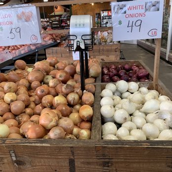 BERRY TOWN PRODUCE - Updated October 2025 - 79 Photos & 17 Reviews ...