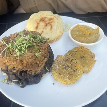 COCHA - Updated January 2026 - 493 Photos & 300 Reviews - 445 N 6th St ...