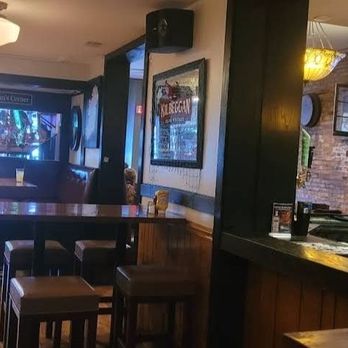 IRISH TIMES - Updated July 2025 - 250 Photos & 394 Reviews - 8869 ...