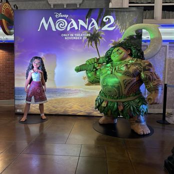 MEGAPLEX THEATRES AT JORDAN COMMONS - Updated November 2025 - 170 ...