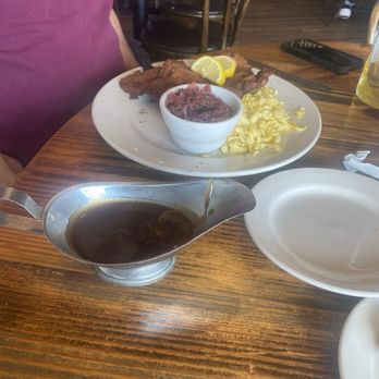 CHECKERS OLD MUNCHEN - Updated November 2024 - 757 Photos & 565 Reviews ...