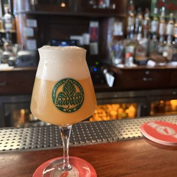 HOPLEAF BAR - Updated July 2024 - 1184 Photos & 2319 Reviews - 5148 N ...