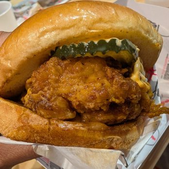 MONROE’S HOT CHICKEN - Updated October 2025 - 297 Photos & 262 Reviews ...