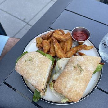 TERRACE 16 - Updated August 2024 - 1065 Photos & 519 Reviews - 401 N ...