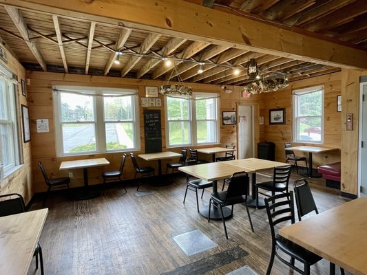 POWDER HOLLOW BREWERY - Updated April 2026 - 129 Photos & 83 Reviews ...