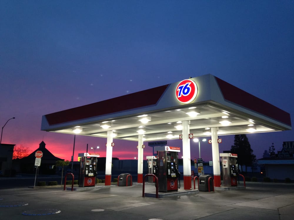 76 GAS -GET GO FOOD - Updated April 2026 - 4591 N Blackstone Ave ...