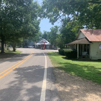 OARK GENERAL STORE - Updated October 2025 - 90 Photos & 46 Reviews ...