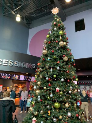 PENN CINEMA - Open for Business - 26 Photos & 63 Reviews - 541 Airport ...