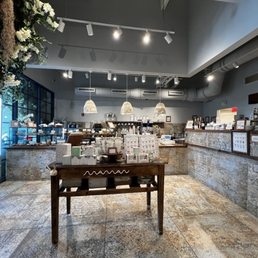 MAMAN - Updated July 2025 - 196 Photos & 62 Reviews - 473 S Rosemary ...