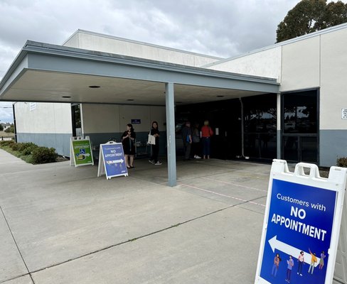 DEPARTMENT OF MOTOR VEHICLES - Updated December 2025 - 148 Photos & 584 ...