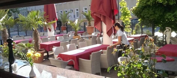 GASTSTÄTTE KRETA - 10 Reviews - Rathausplatz 1, Riesa, Sachsen, Germany ...