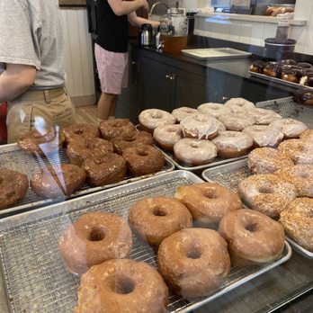 RISE DOUGHNUTS - Updated December 2024 - 40 Photos & 51 Reviews - 28 ...