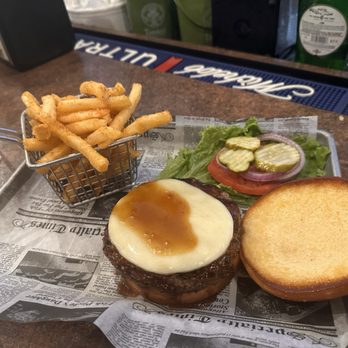 THE RUM BUCKET BAR AND GRILL - Updated November 2024 - 62 Photos & 75 ...