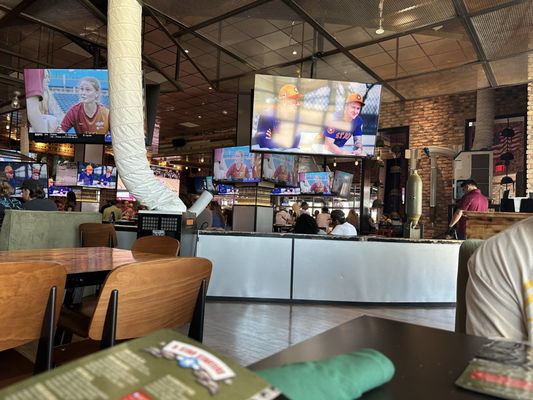 BOMBSHELLS - Updated January 2026 - 40 Photos & 37 Reviews - 6415 TX ...