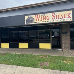 THE WING SHACK BAR AND GRILL - Updated May 2025 - 17 Photos & 21 ...