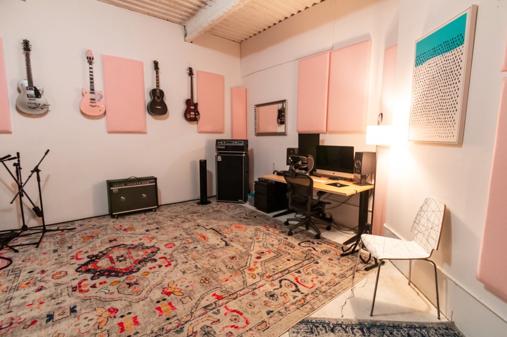 ROCK STAR STUDIOS - Updated October 2025 - 27 Photos & 14 Reviews ...