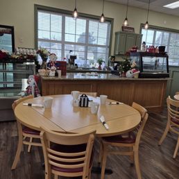 SHA SWIRL CAFE & BAKERY - Updated December 2025 - 65 Photos & 33 ...