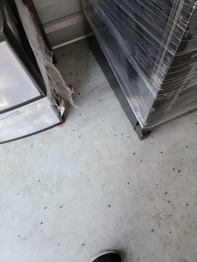 EXTRA SPACE STORAGE - Updated September 2025 - 11 Photos - 3325 Spring ...