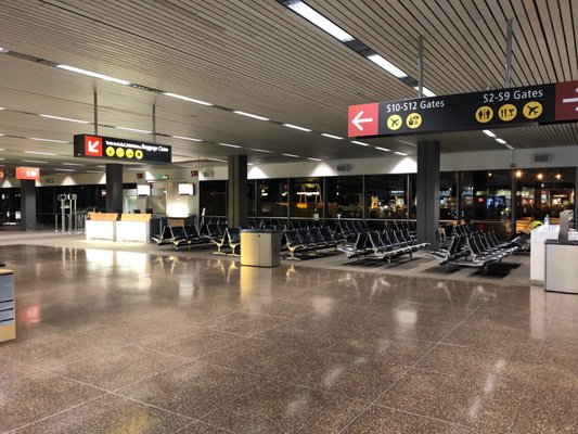 SEATAC AMC PASSENGER TERMINAL - 46 Photos & 22 Reviews - 17801 ...