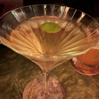 THE PORTRAIT BAR - Updated December 2025 - 190 Photos & 60 Reviews ...