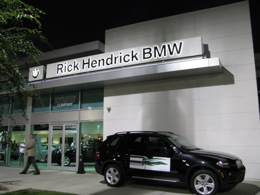 RICK HENDRICK BMW - Updated December 2025 - 67 Photos & 121 Reviews ...