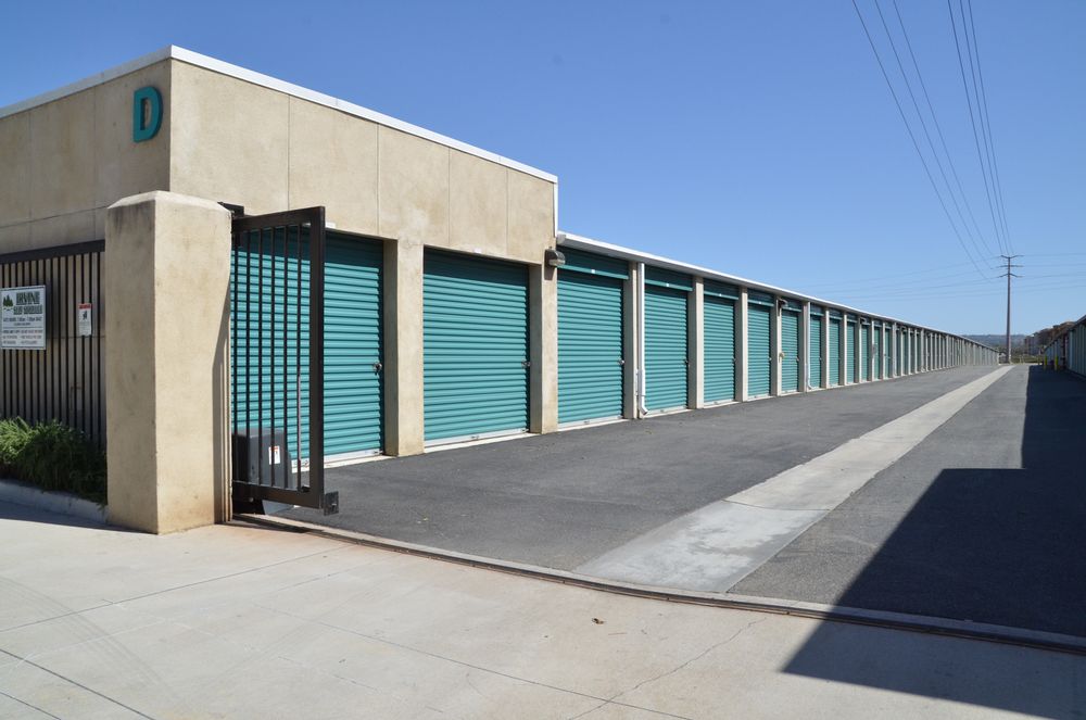 SECURCARE SELF STORAGE - Updated December 2025 - 31 Photos - 2960 Main ...