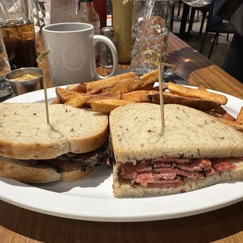 ZAIDY’S DELI & BAKERY - Updated July 2025 - 135 Photos & 164 Reviews ...