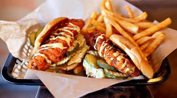 HOT CHICKEN ALLEY - Updated March 2025 - 222 Photos & 340 Reviews ...