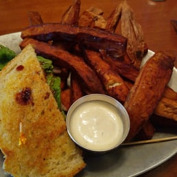 BRICK’S - Updated April 2025 - 369 Photos & 684 Reviews - 482 Main St ...