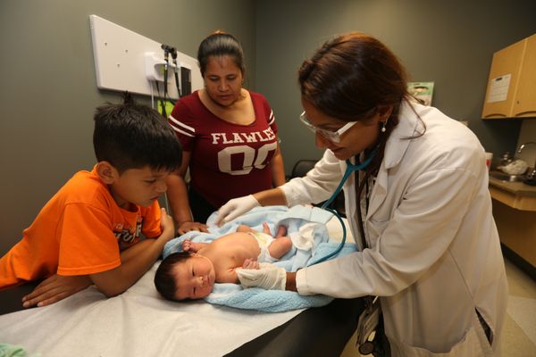 DAVIS COMMUNITY CLINIC - Updated December 2025 - 17 Photos & 36 Reviews ...