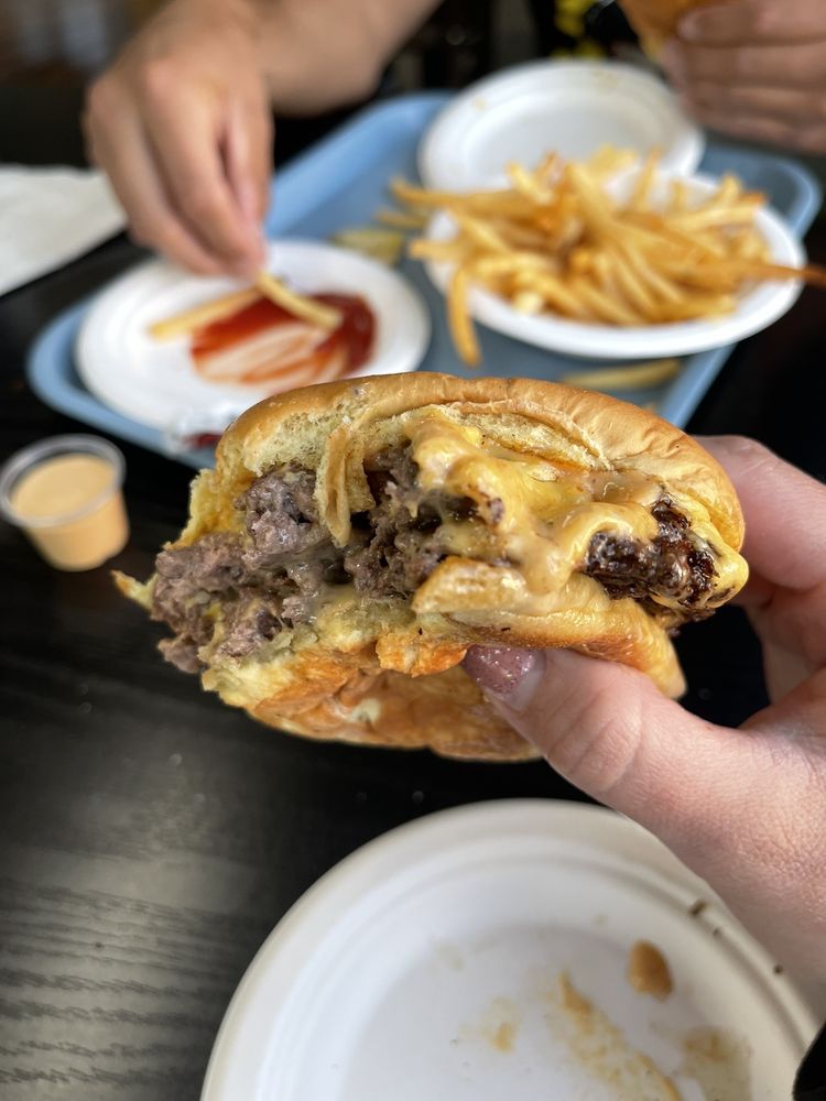 FOR THE WIN - 287 Photos & 526 Reviews - 6221 Franklin Ave, Los Angeles ...