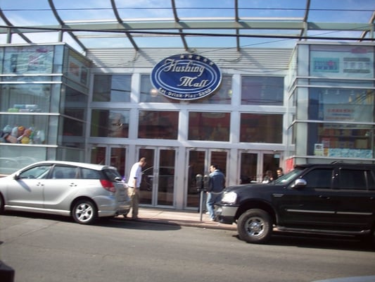 FLUSHING MALL - CLOSED - Updated March 2025 - 100 Photos & 156 Reviews ...