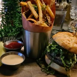 CEDAR LOCAL - Updated July 2025 - 242 Photos & 181 Reviews - 25 Cedar ...