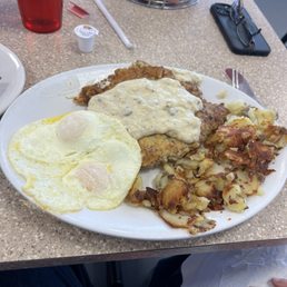 VICKIES DINER - Updated July 2025 - 379 Photos & 216 Reviews - 953 E ...