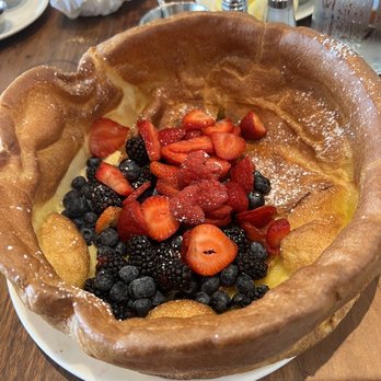 PLUMS CAFE - Updated June 2024 - 4110 Photos & 3142 Reviews - 369 E ...