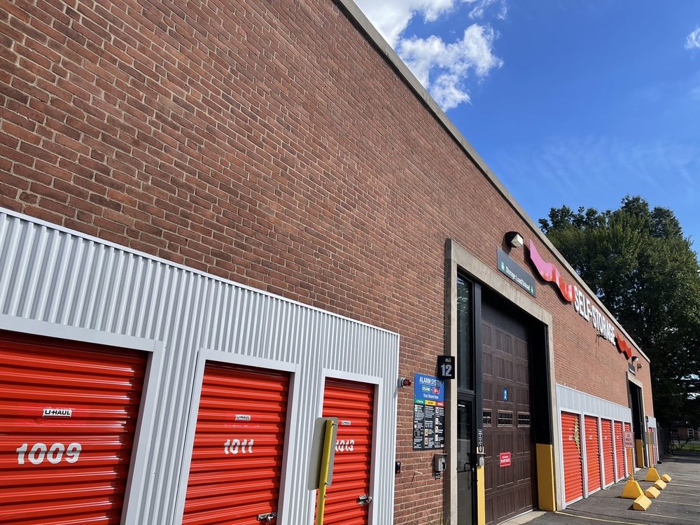 U-HAUL MOVING & STORAGE OF WEST HARTFORD - Updated August 2025 - 59 ...