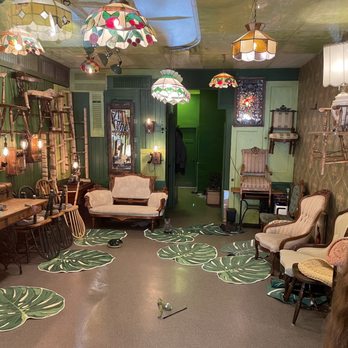 CLEOCATRA CAFE - Updated December 2025 - 13 Photos - 859 Portage Avenue ...