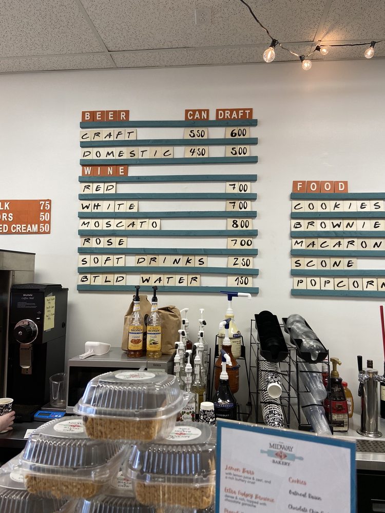 CENTRAL PURRK CAT CAFE - Updated January 2025 - 20 Photos - 401 Outlet ...