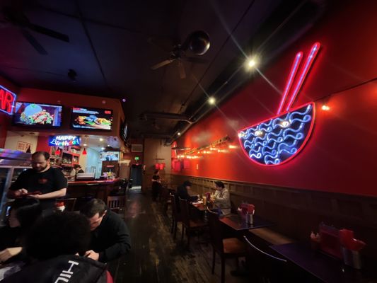 RED 88 - DAVIS - Updated September 2025 - 553 Photos & 539 Reviews ...