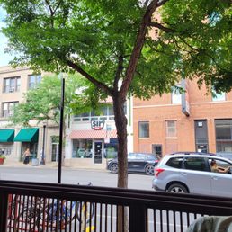 HOPLEAF BAR - Updated October 2025 - 1274 Photos & 2381 Reviews - 5148 ...