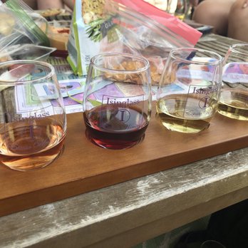 ISINGLASS ESTATE - Updated July 2024 - 35 Photos & 12 Reviews - 16241 W ...