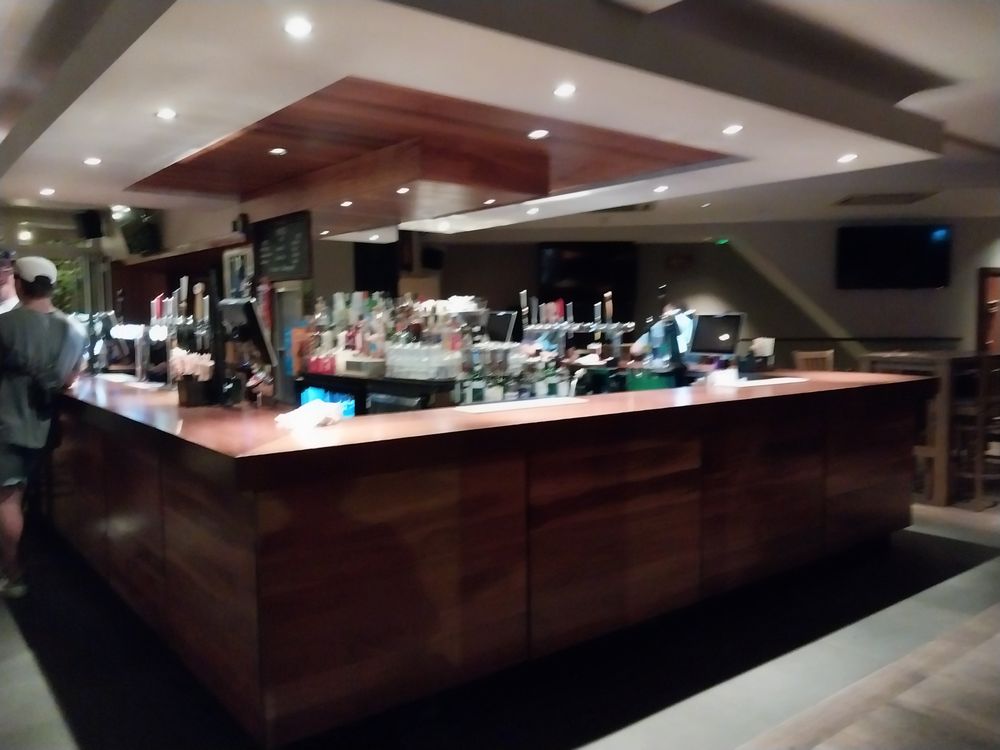 THE BEEHIVE - Updated July 2024 - 51 Durham Street, London, United ...