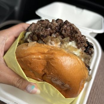 EAT CRISPY BURGER ENCINITAS - Updated October 2025 - 654 Photos & 843 ...