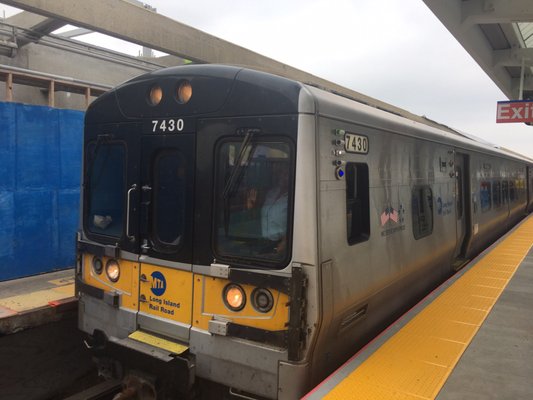 LONG ISLAND RAIL ROAD - Updated October 2024 - Lynbrook, New York ...