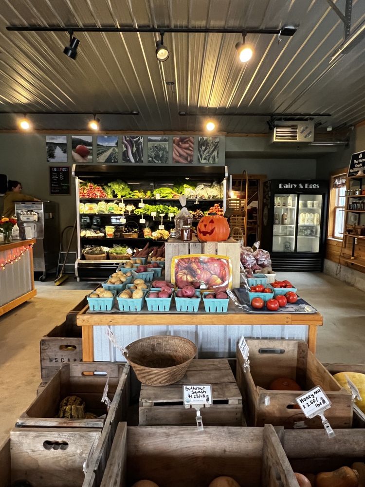 DOG RIVER FARM - Updated January 2025 - 11 Photos - 5665 VT-12, Berlin ...