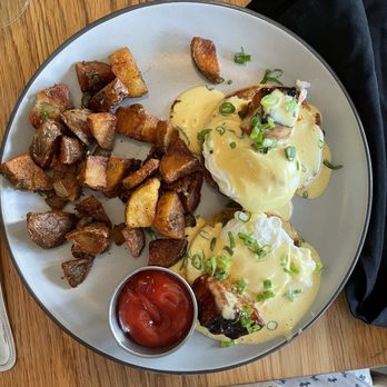 WILD CHILD RESTAURANT & COCKTAIL BAR - Updated December 2024 - 642 ...