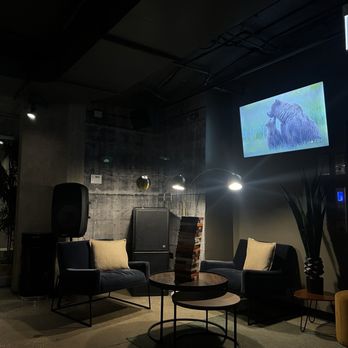 SPIN CHICAGO - Updated July 2024 - 271 Photos & 216 Reviews - 344 N ...