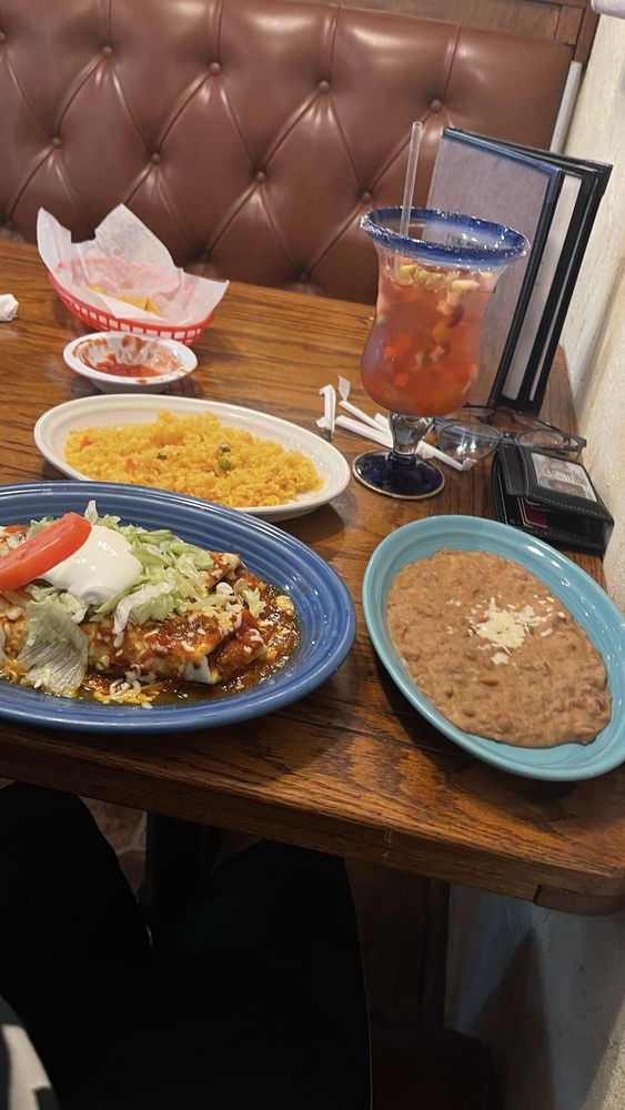 EL RODEO - Updated December 2025 - 16 Photos & 35 Reviews - 398 E High ...