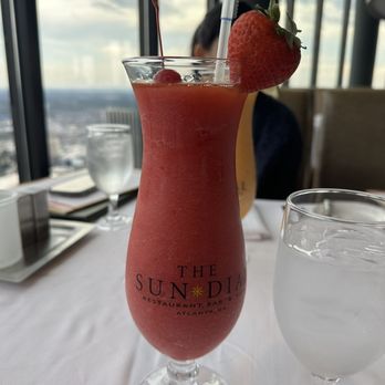 THE SUN DIAL RESTAURANT, BAR & VIEW - Updated October 2024 - 2014 ...