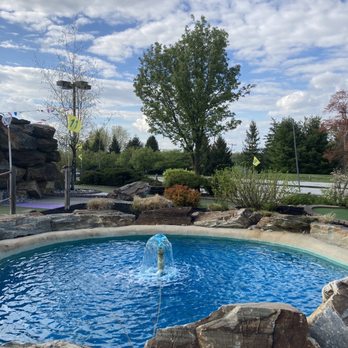 BOULDER FALLS MINIATURE GOLF - TEMP. CLOSED - Updated December 2025 ...